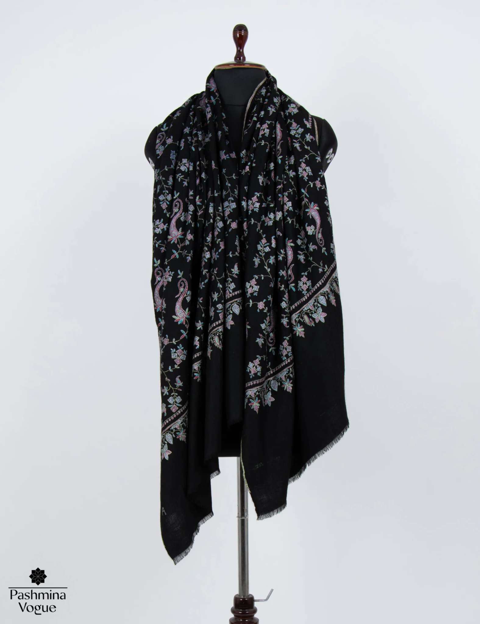 Pashmina vs. Faux Pashmina: What’s the Difference? - Pashmina Vogue™